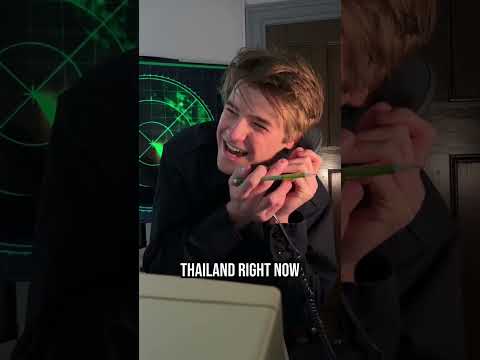 NORAD Santa Tracker #americanhighshorts @krab_videos #santatracker #santa #holidays #christmas2022