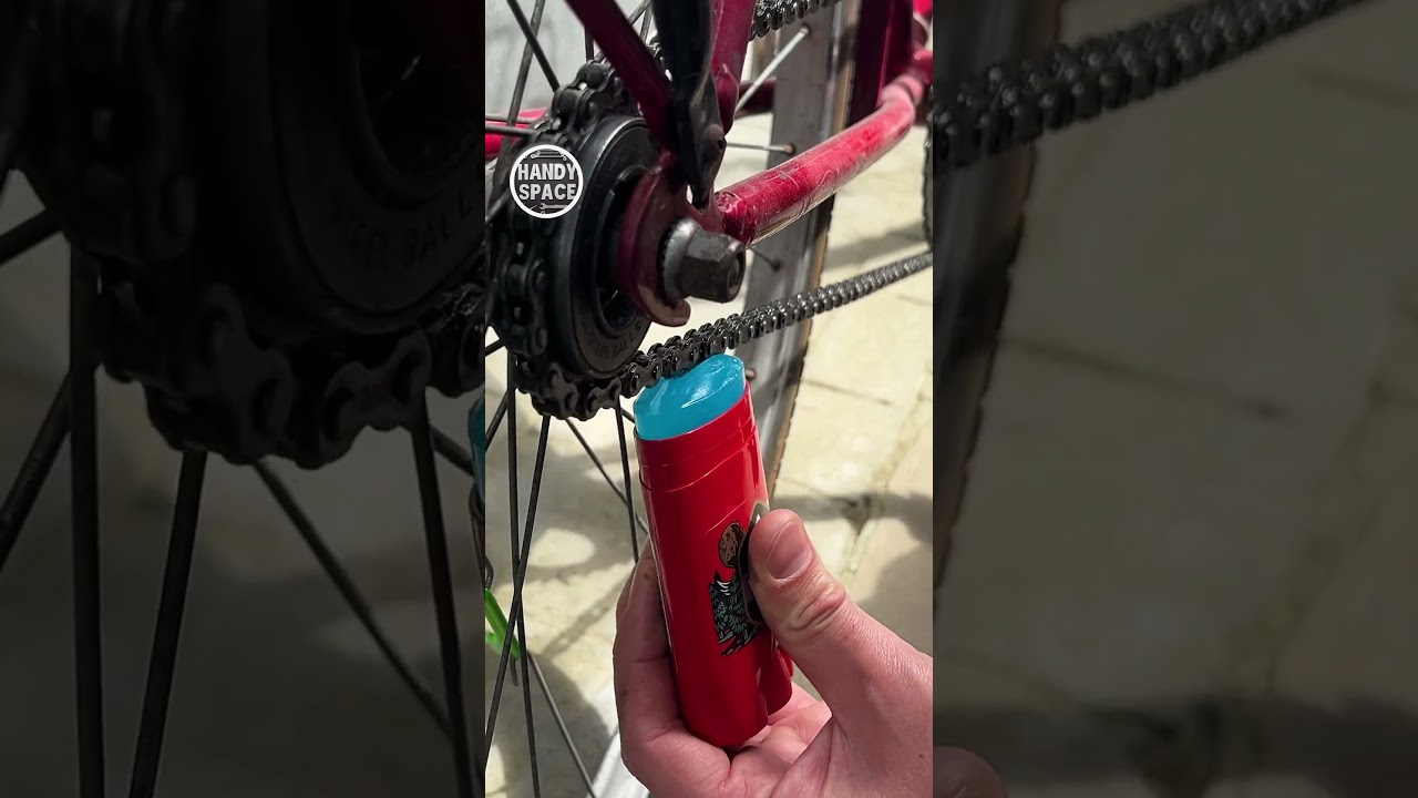 Incredible! This Bike Chain Lubing Trick Works Perfectly! #bike