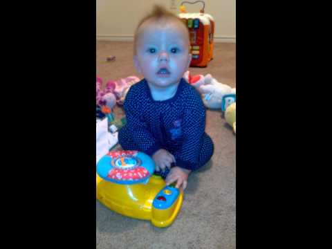 7 months old teething and shaking head