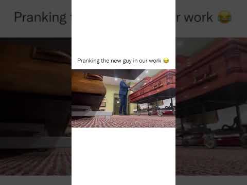 I don’t think he’s gonna be in work tomorrow... | #shortking #memezar #tiktokviral #shorts