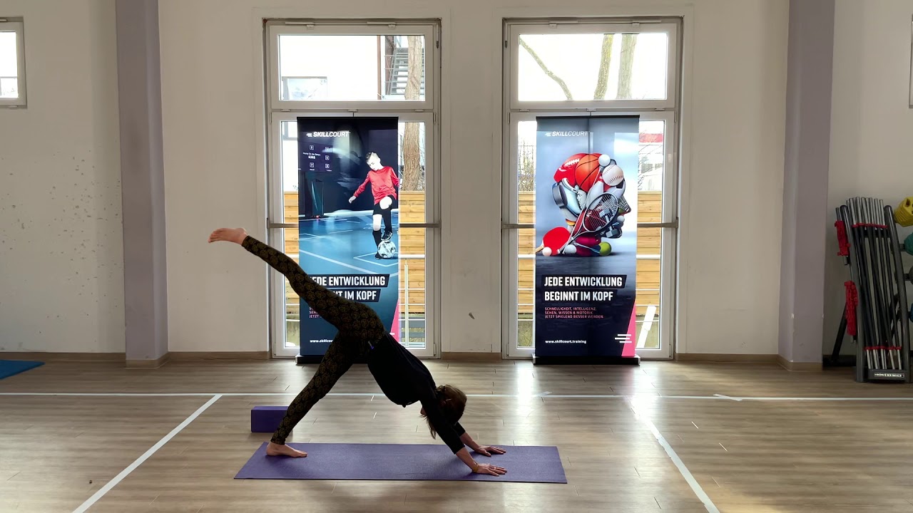 Yoga mit Melanie | Kursvideo vom 04.02.2021