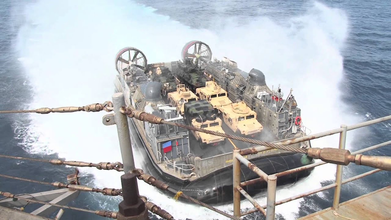 USS Peleliu Sailors Combat Foreign Object Damage