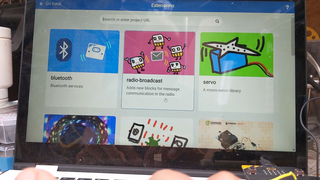 Microbit tutorial 7: using a ZIP LED.