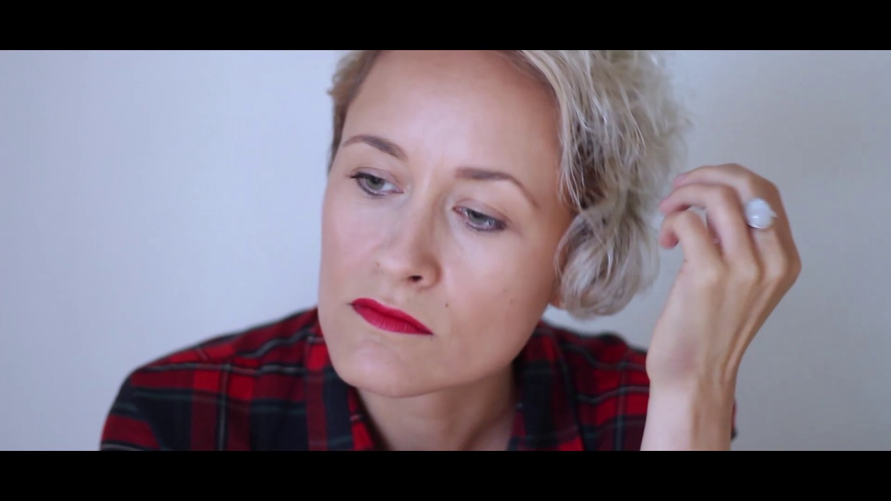 Vanessa Leon - Me & My Lover (Official Music Video)