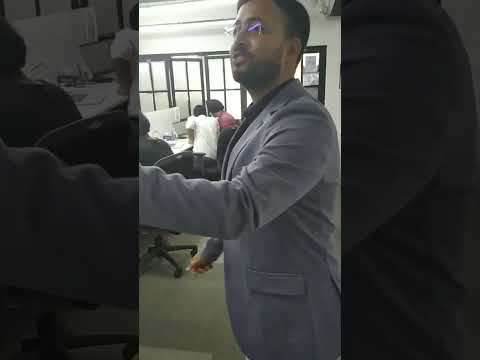 Sanjeev sir josh talks ke office ma #youtubeshorts #shorts #viralvideo #learnenglish