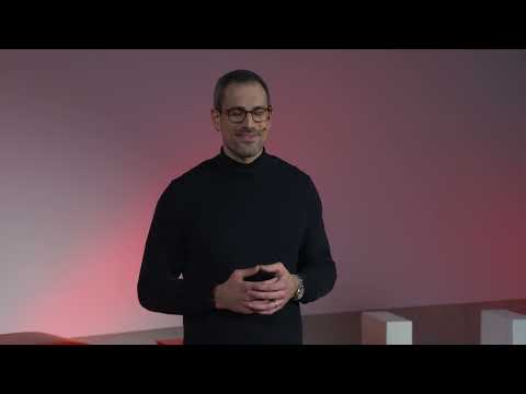 Change your world by changing perspectives | Patrick Heinz | TEDxHWZ