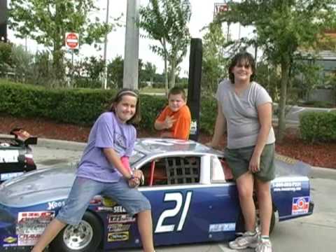 SONIC DRIVE IN - CAR SHOW 0001