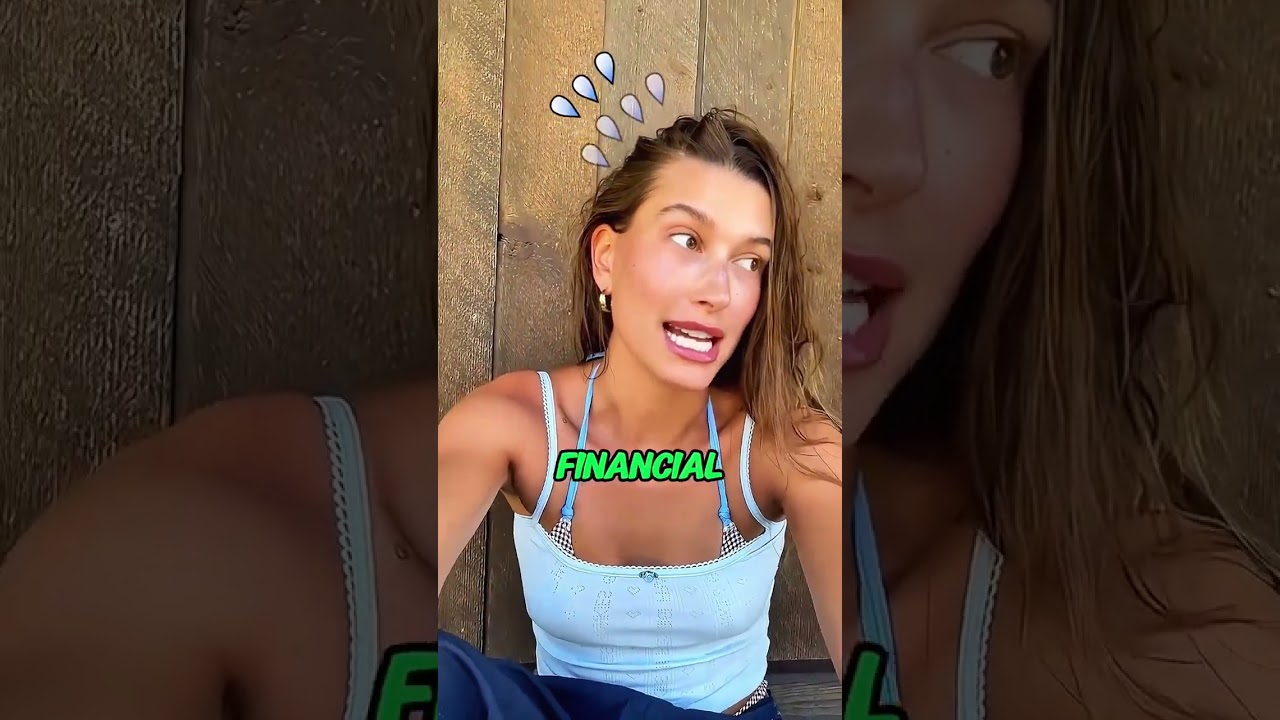 Why Doesn’t Justin Bieber Help Hailey With Her Outfit? 😳👗 | Fans Are Noticing This