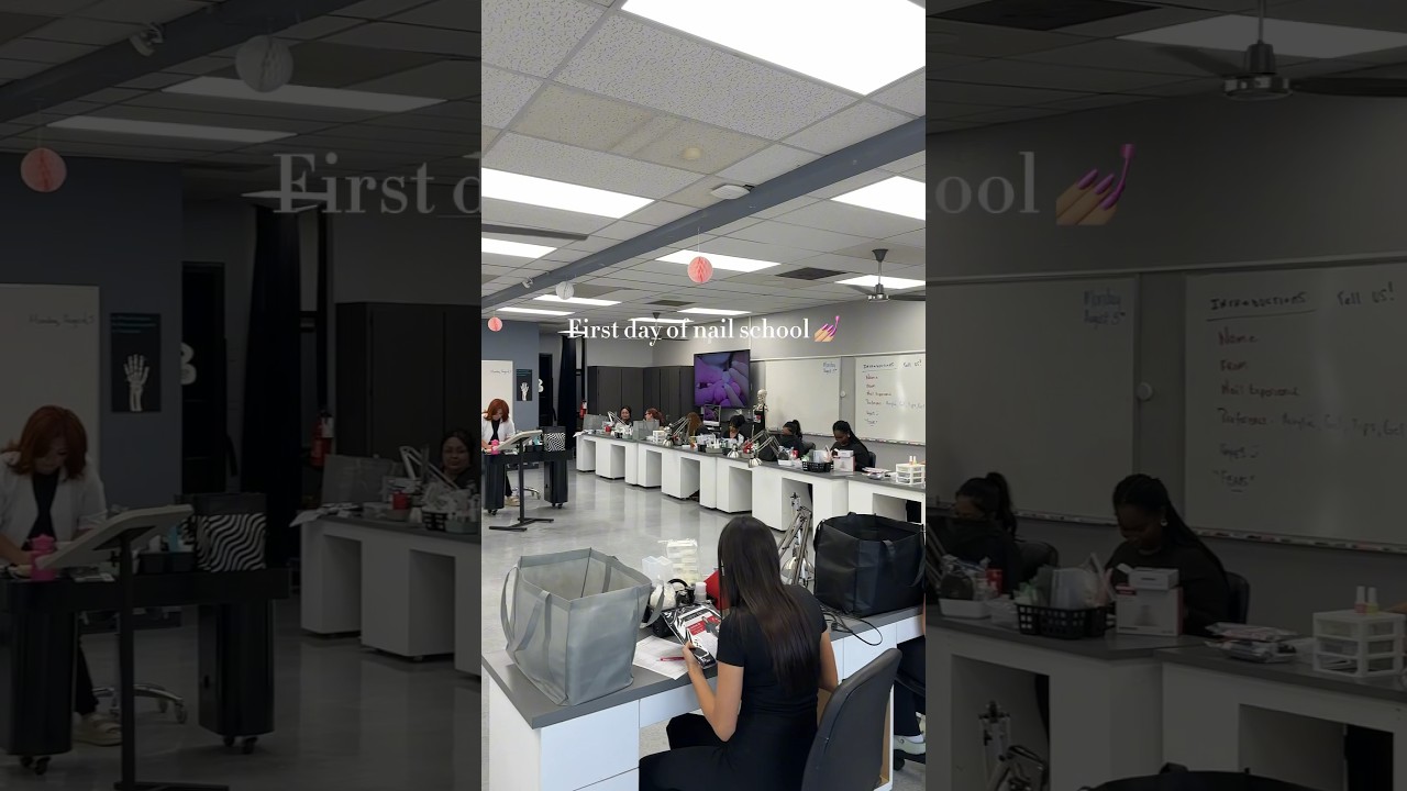 FIRST DAY OF NAIL SCHOOL 💅🏼 #nailtech #nailtraining #naileducation #nailtutorial #nailkit #nails