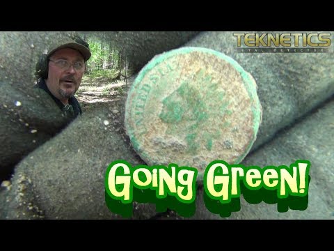 Metal Detecting Finds Lot's of Green in 1820s Homesite! Teknetics