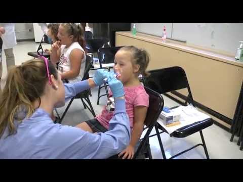 UofL Provides Free Dental Screening