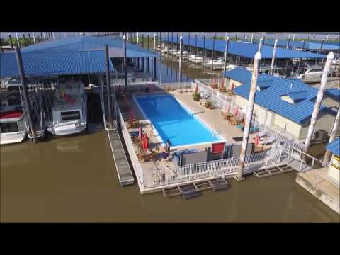 Con Trios Yacht Club setup at Alton Marina 9-3-2016