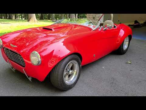 Viper Red 1956 Austin-Healey 100 Sports Car Flexes 392 HEMI V8 Swap ...