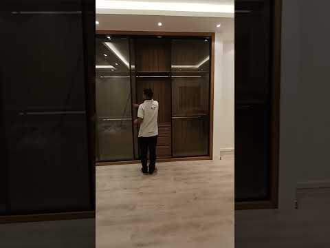 Mirror slading door #vikram #movie #music #bgm #interiordesign #kkinteriordesigners #moviemusic