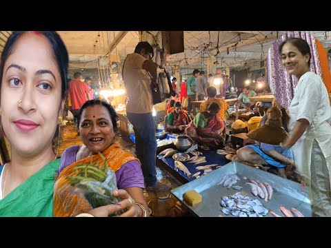 মাছের বাজার আজ ধরেই বাড়িতে নিয়ে আসলাম। আজ আমার মা কে জিন্স পরালাম 😍