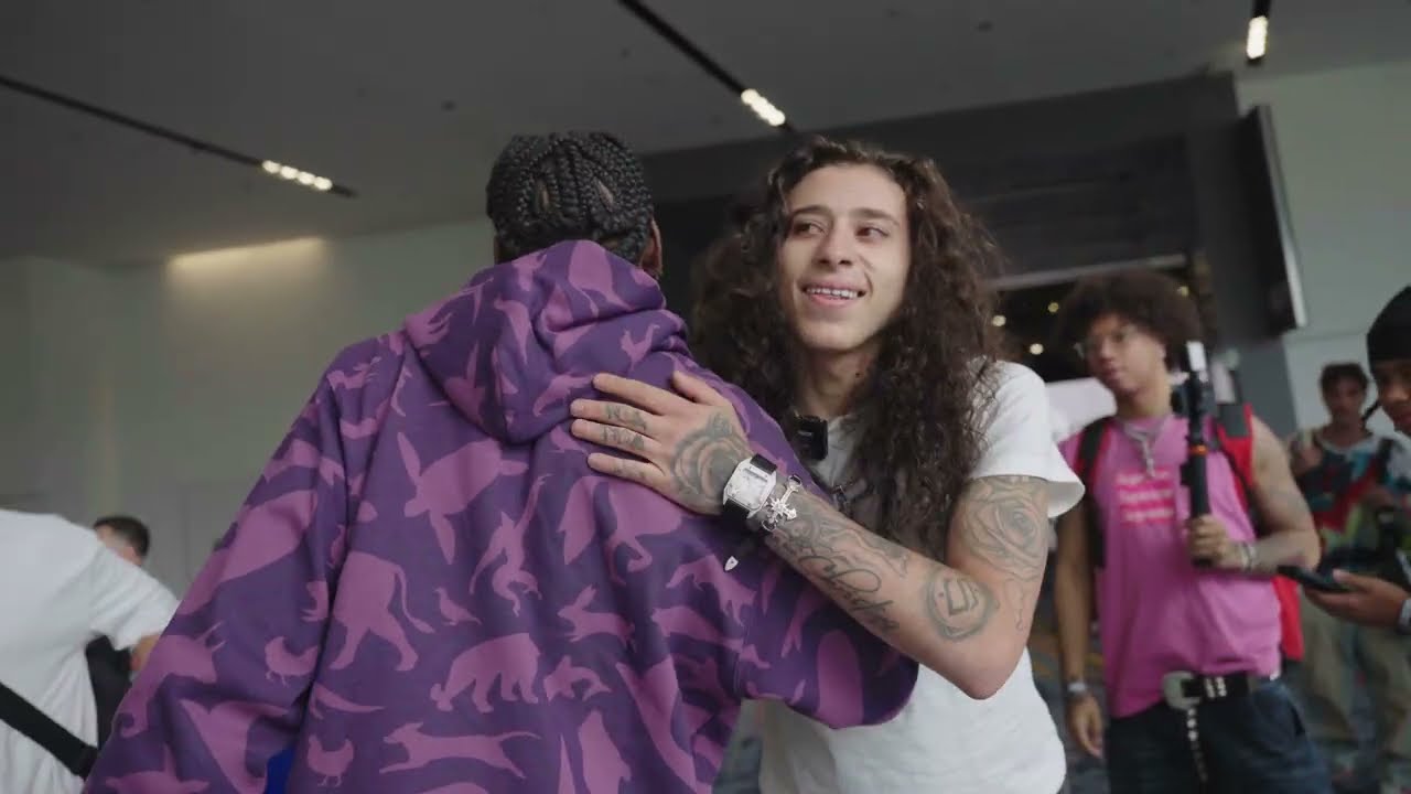 STARTING IDK HQ + COMPLEXCON VLOG/PICKUPS