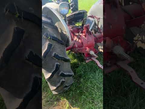 Ford tractor start up