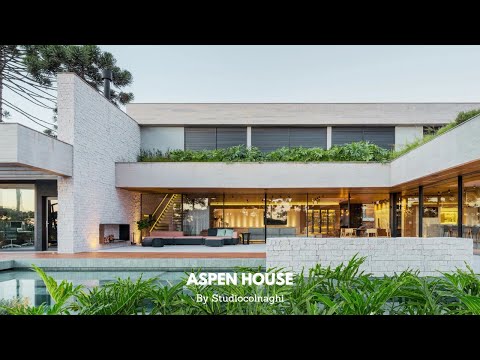 House Design was to Keep Privacy While Exploring Visual Amplitude and Nature Connection