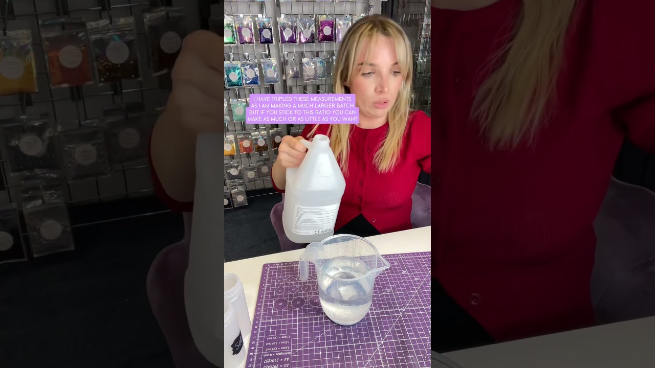 My go-to snowglobe solution for a medium-slow flow ✨