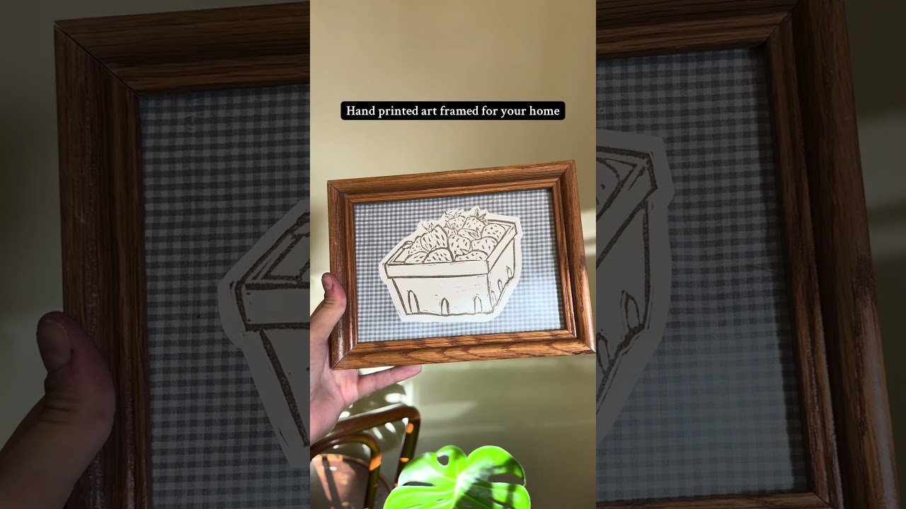 Cozy gallery wall inspo💕