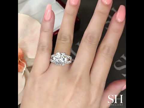W0883 2 00ct Engagement Ring SH Jewellery modelled