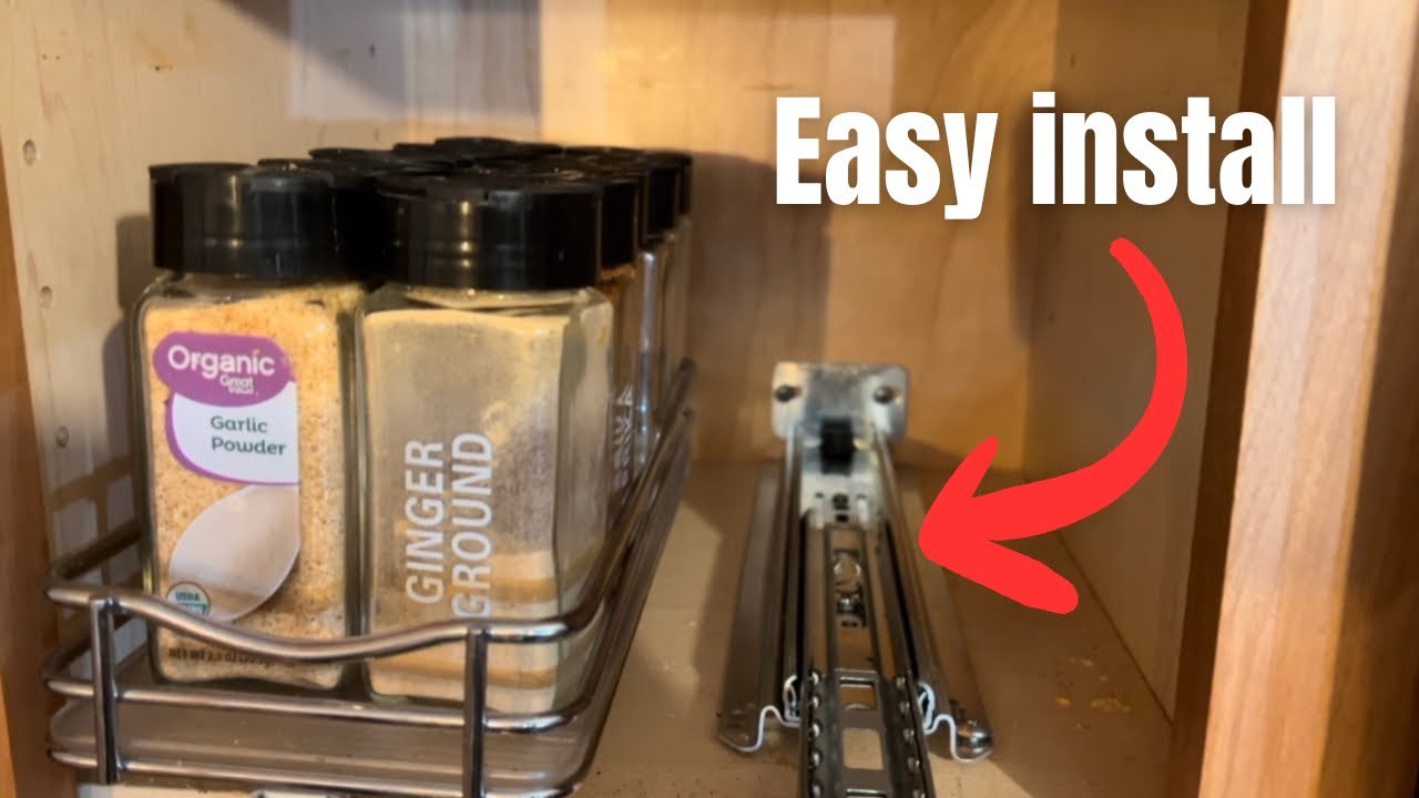 LYNK PROFESSIONAL® Pull Out Spice Rack Organizer for Inside Kitchen Cabinets
