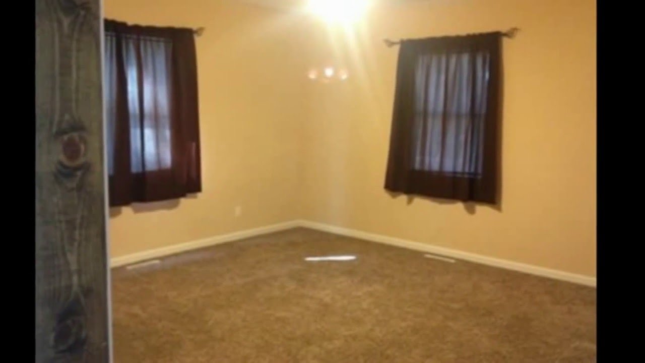 504 W Cherry St, Nevada, MO 64772 | J Curtis | 417-667-1220 | Nevada Real Estate