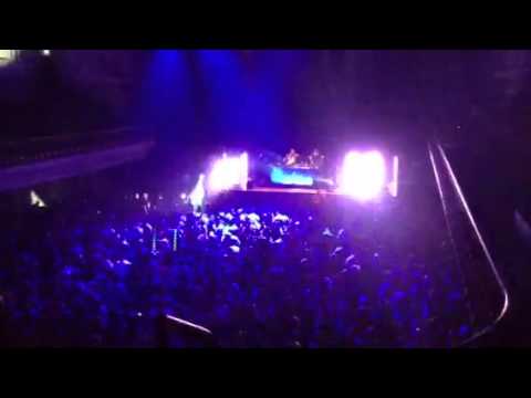 The Met Arena @ Ulster Hall . Paul Masterson (Yomanda)