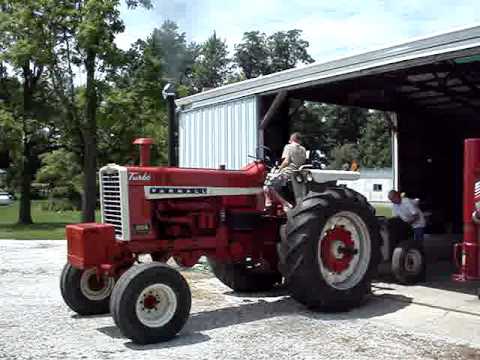 Farmall International1206 on the dyno