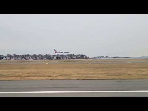 Parallel Take-off and Landing at KBOS (31-Mar-2023)