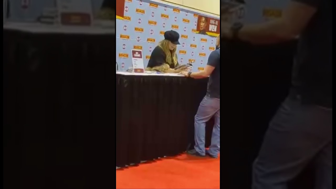 Gina Carano (Cara Dune) #megaconorlando #themandalorian