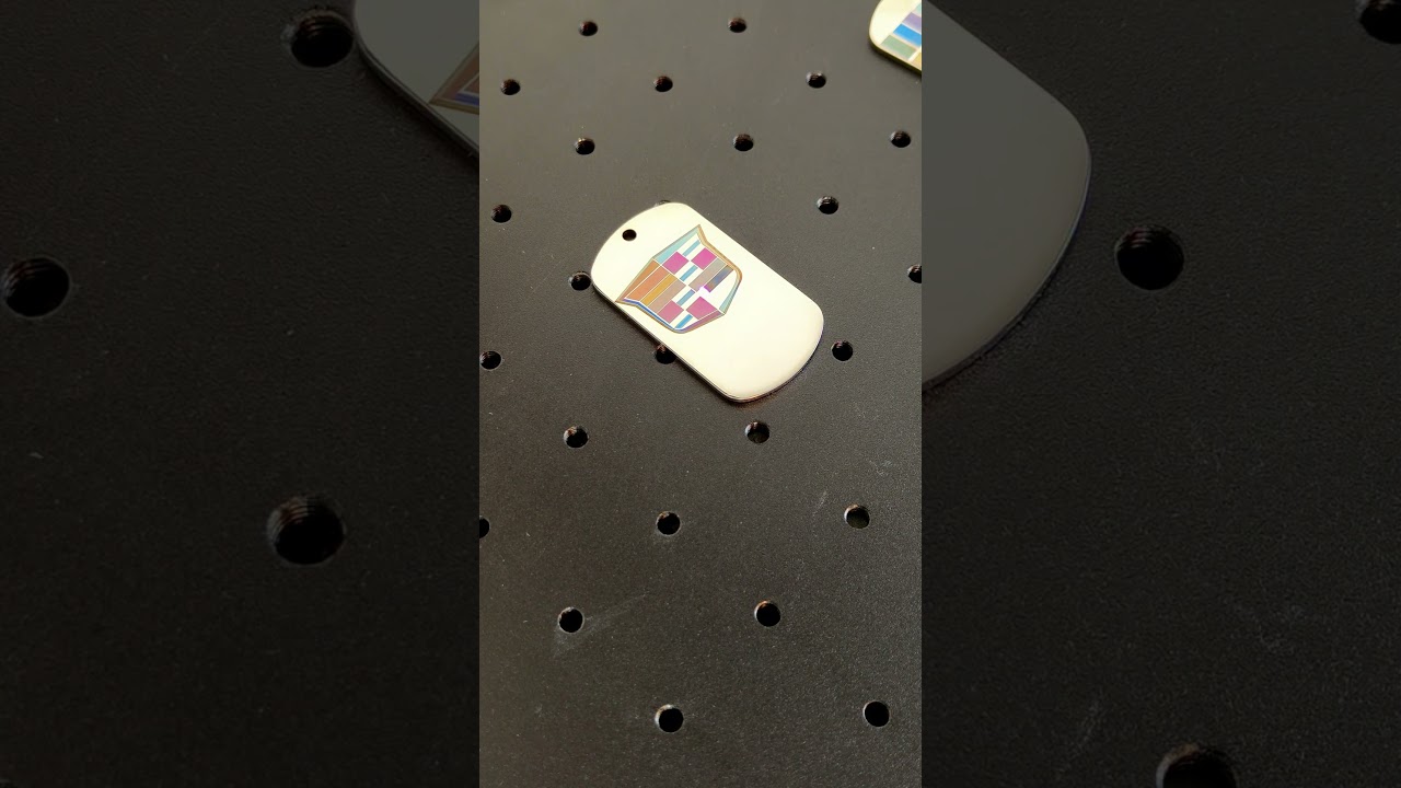 ComMarker JPT MOPA laser engraving mahcine do a color laser