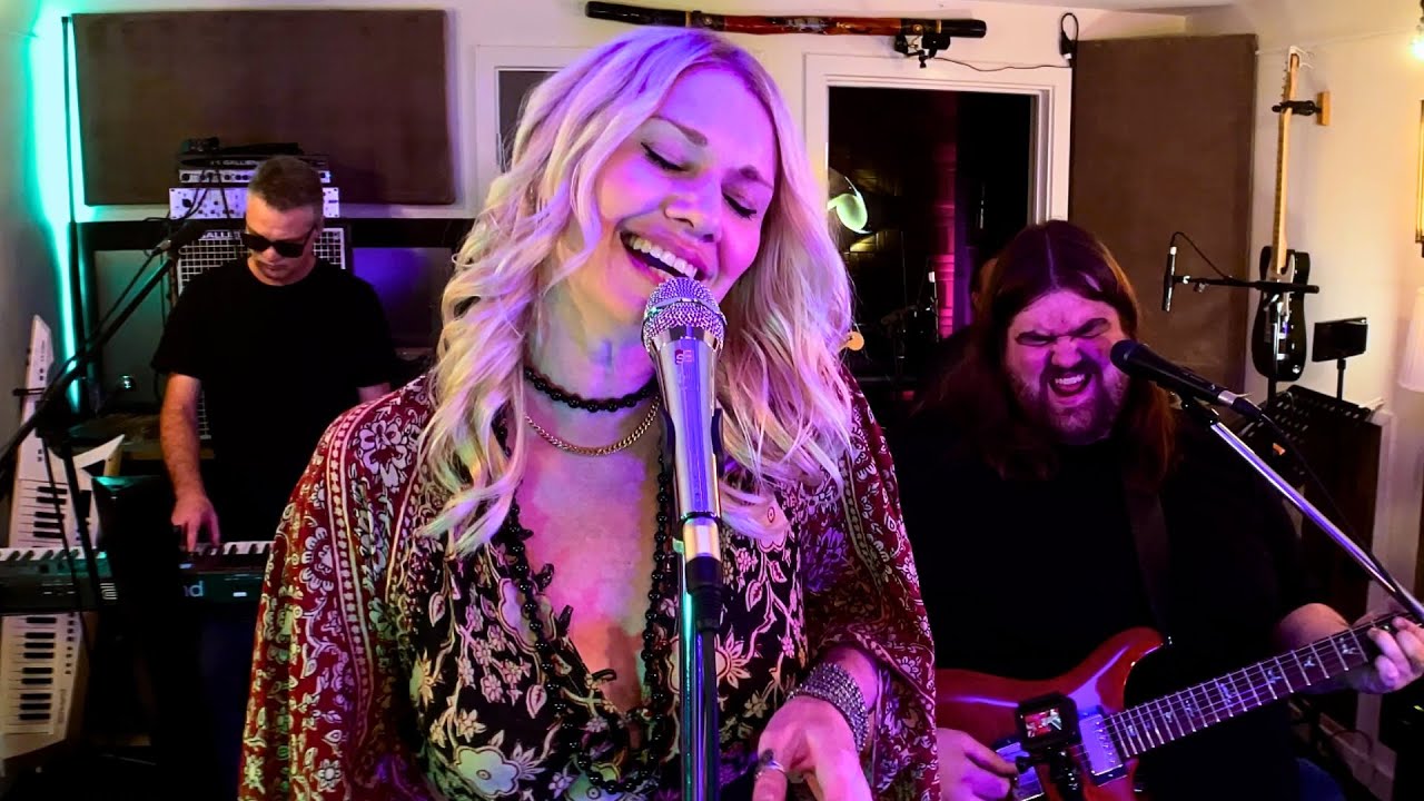 I'm Outta Love Full Live Band Rendition | Sing It Live