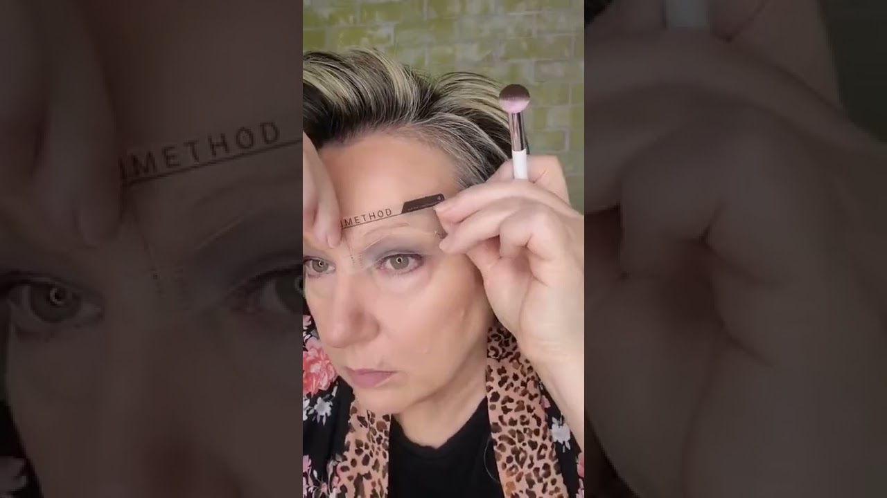 Instant Eyebrows!