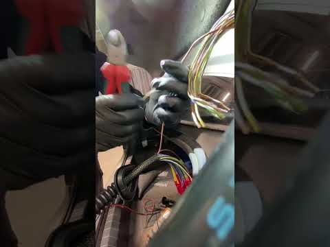 HOW TO FIX AN E90 trunk lid harness #bmw #e90 #carmechanic #mechanic