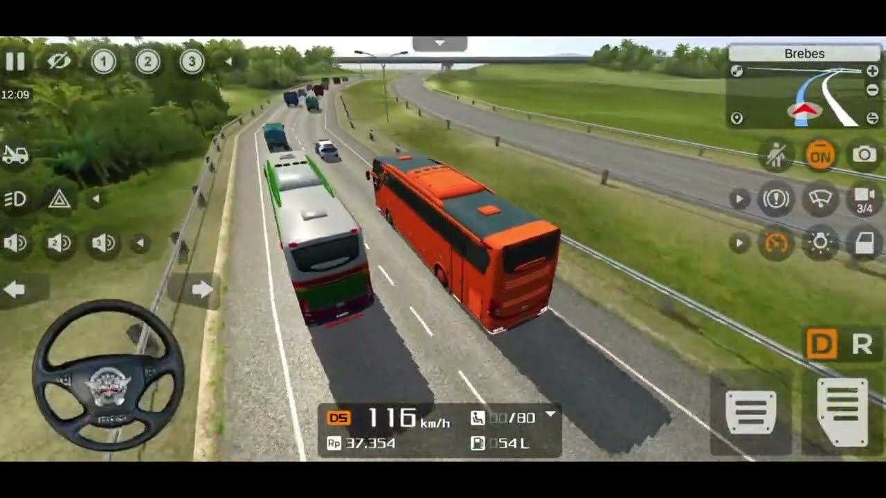 Bus Driver Has Incredible Escape from High-speed Traffic euro truck simulator  @Battle_Rider