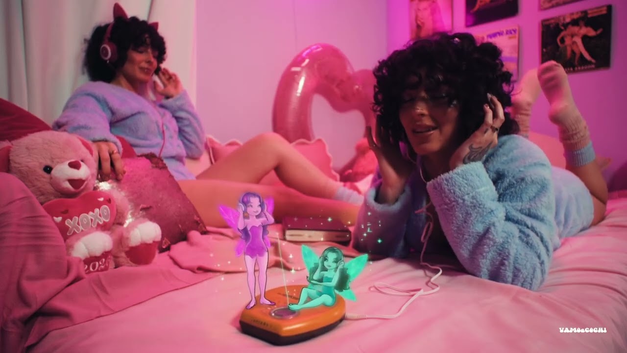 OMAR COURTZ (((ousi))) - VAMOaCOCHI (Visualizer)