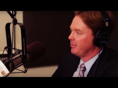 HealthCasts - Robert Watkins IV, MD - Women's Back Pain