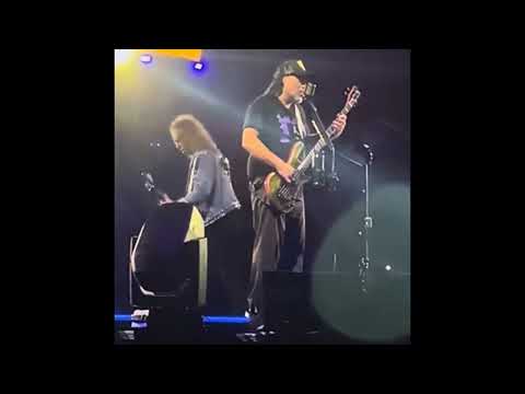 “La Negra Tomasa”. “The black Tomasa” song name. Metallica 2024