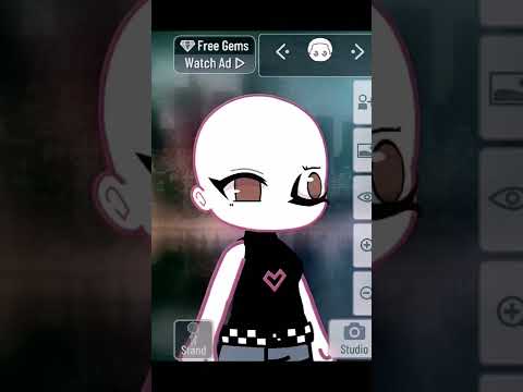 Making a detailed eye in gacha club!