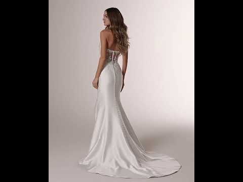 Kathleen – A Bridal Dress That's a Real Showstopper