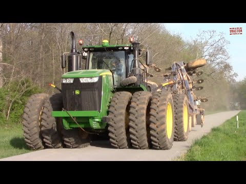 620 hp JOHN DEERE Tractors on the Move in Spring Field Work