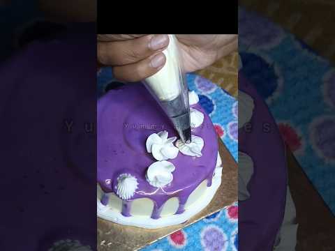 β€πΈπ©π #yummycakes #birthdaycake #halfpound
