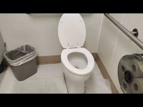 462. QVC Outlet women's restroom full shoot!