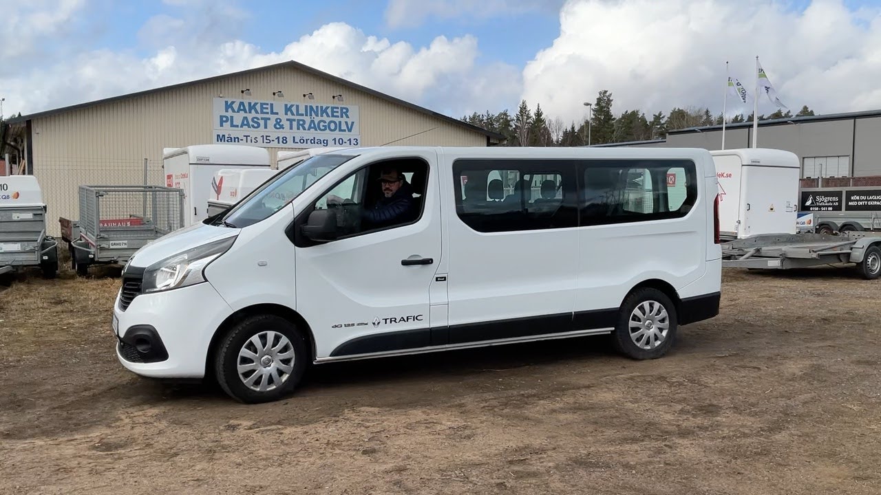 Minibuss 9—sits Renault Trafic, Katrineholm, Klaravik auktio