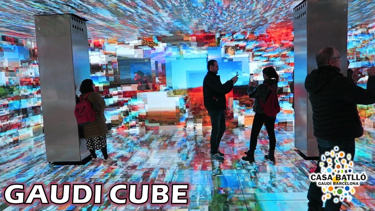 Gaudi Cube at Casa Batllo, World's First All-LED Light Room | Non-Copyright