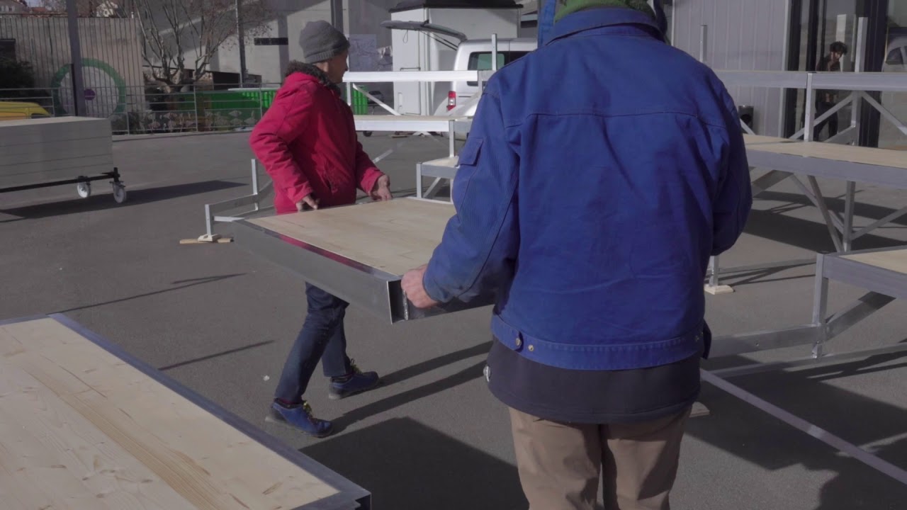 Assembly tutorial – Modular tiered seating