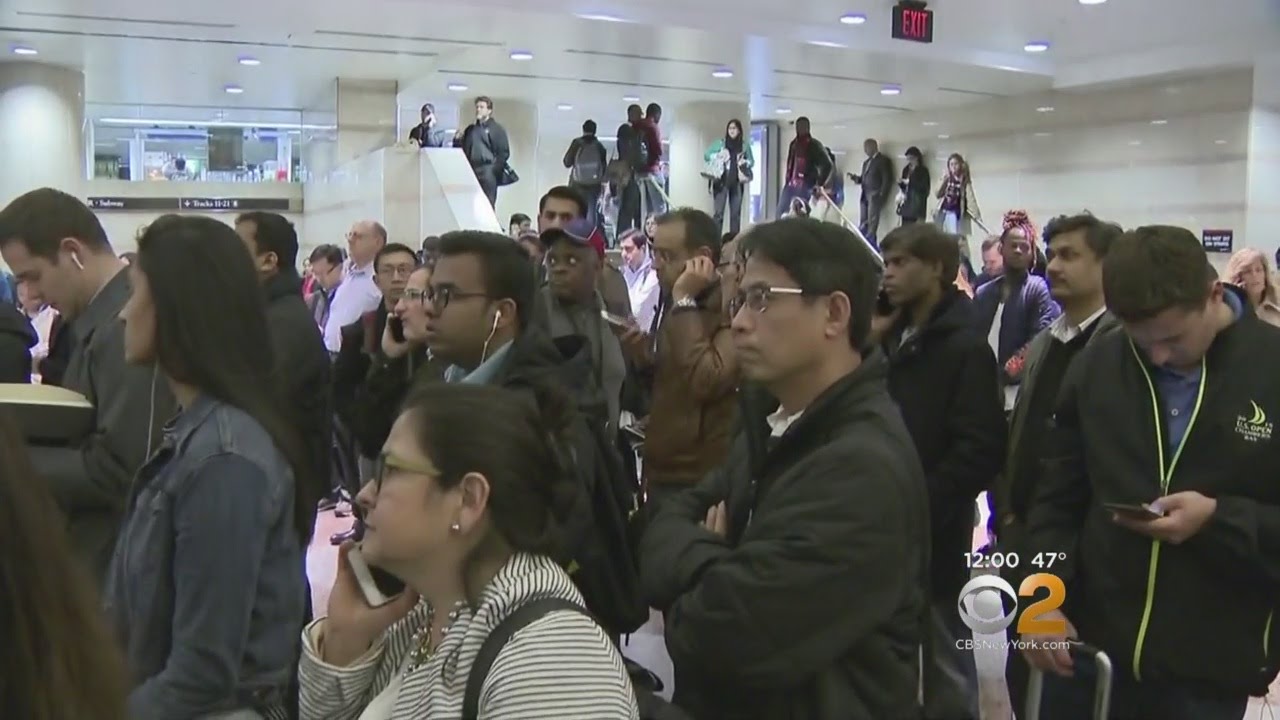 Commuters Frustrated After Derailment