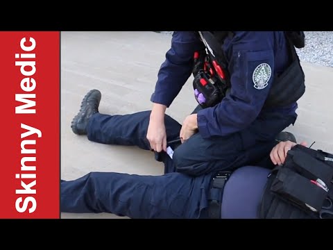 Tourniquet to the leg demo