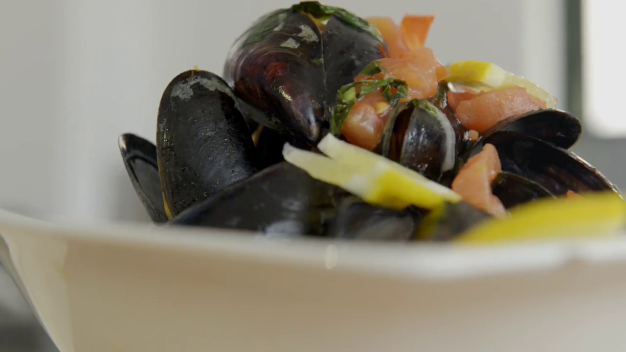 Mussels in Sambuca – Blue Island Recipe Portal